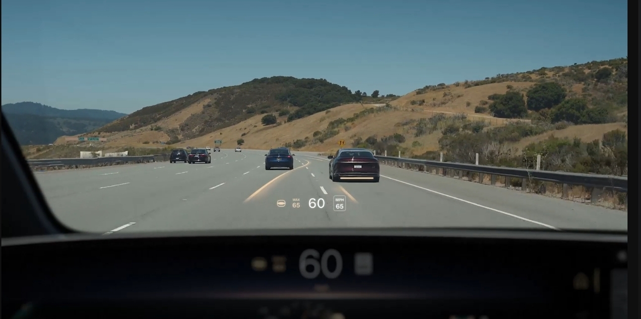 Week 14- The First Look at the Lucid Gravity HUD, Vehicle ...